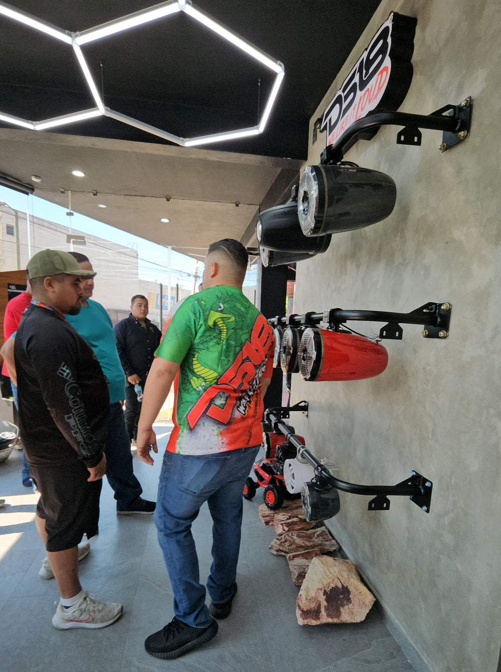An Exclusive Look Inside Mr. DS18's Masterclass on Marine and Powerspo